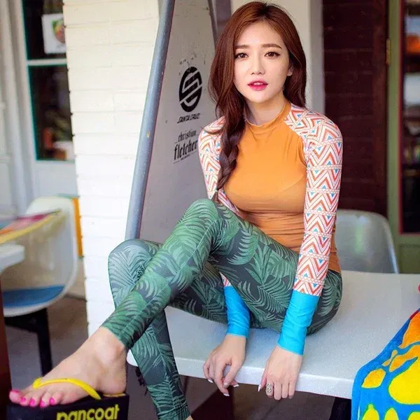 Đồ Bơi Lặn Nữ Tay Dài Chống Nắng UV - Nhanh Khô Thời Trang Giá Chỉ ...