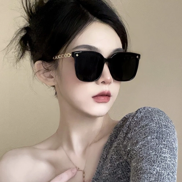 Ánh sáng xanh theo mỗi buổi học: kính gọng vuông thực tế bảo vệ mắt hơn ...