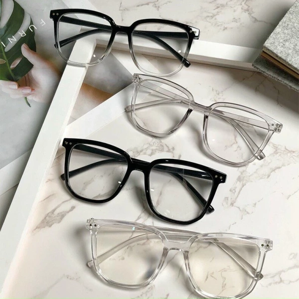 Bất ngờ khi kính mắt giả cận thời trang UV giúp giảm mỏi mắt, nhưng lại ...