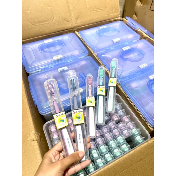 Tuổi thọ thực tế của hộp 60 chiếc bàn chải lông mềm cao cấp thường thấp ...